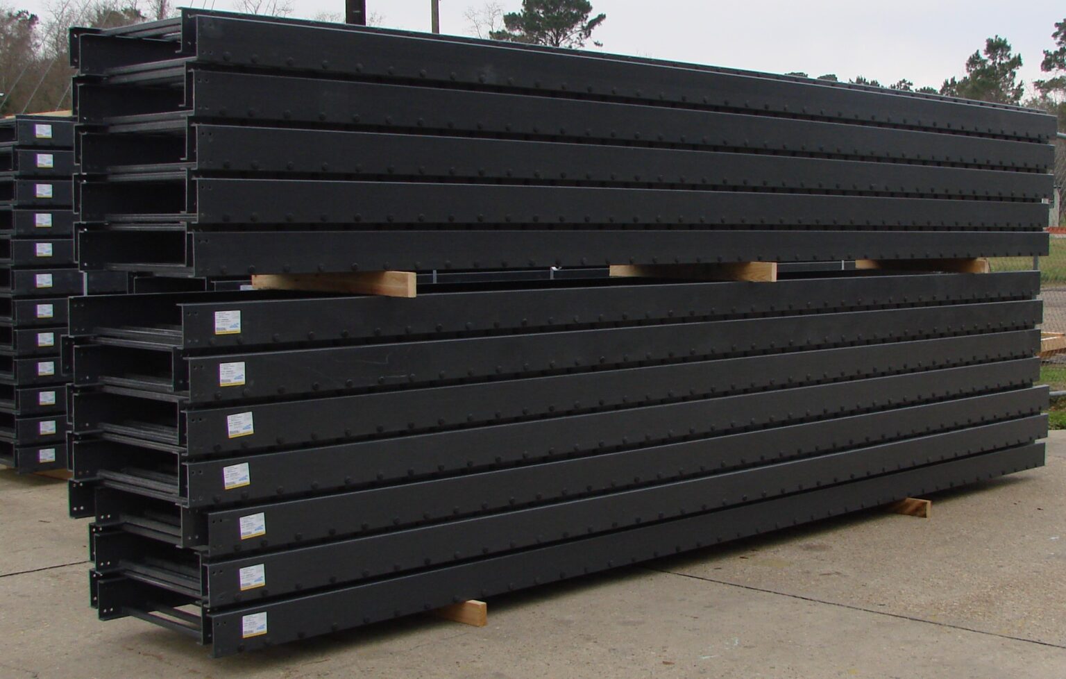 SeaSafe - Light Duty Pultruded Cable Tray System